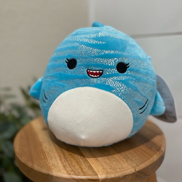 Squishmallows | Toys | Nwt Squishmallows Lamar The Blue Whale Shark 7 ...